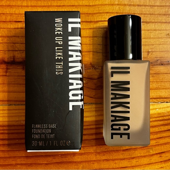 IL MAKIAGE | Makeup | Il Makiage Woke Up Like This Foundationshade 35 ...